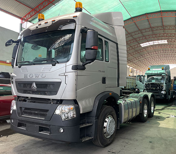Tracto Howo TX 440 – Sinotruk Howo